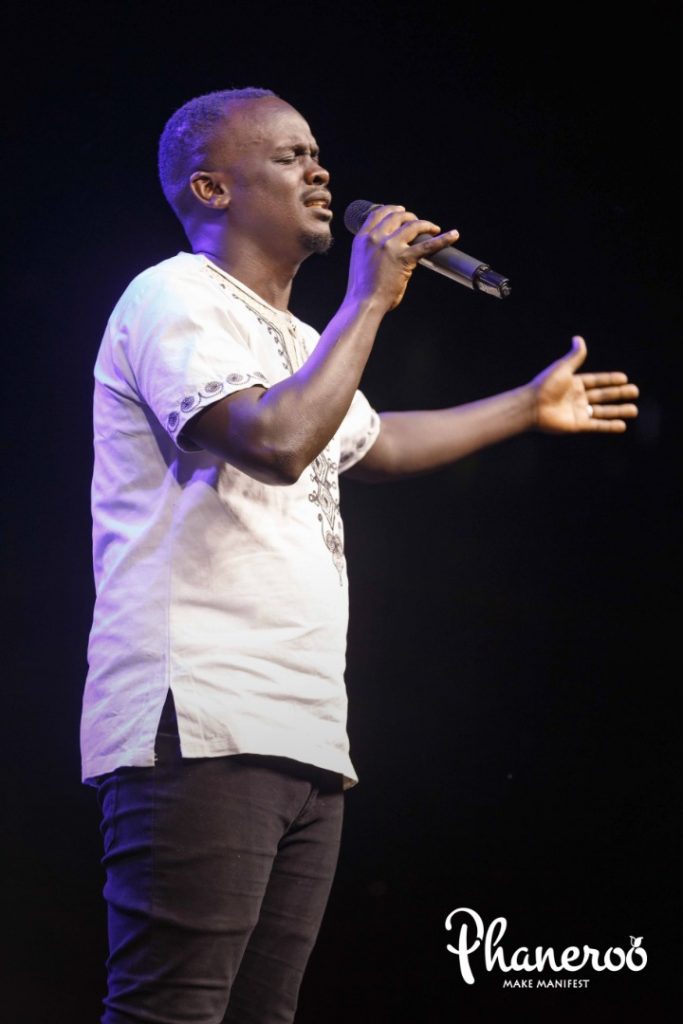 Phaneroo Ministries International - Make Manifest